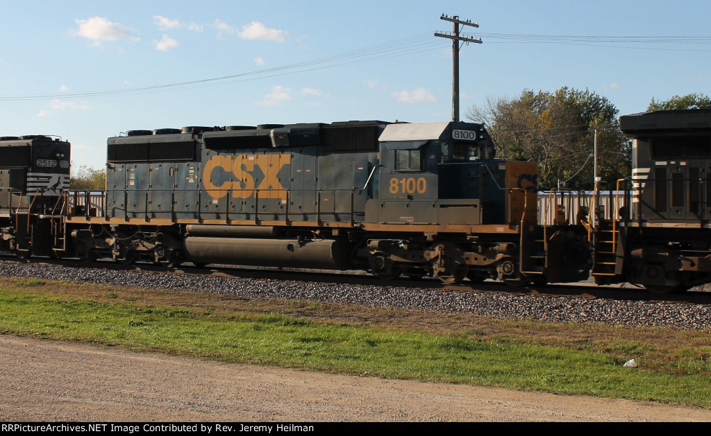 CSX 8100 (1)